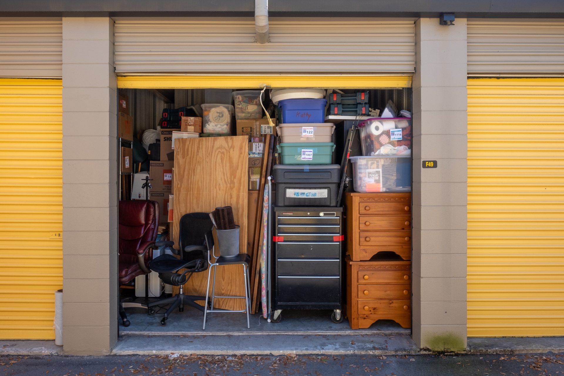 How Storage Units Ensure Hassle-Free Home Renovation - Construction How