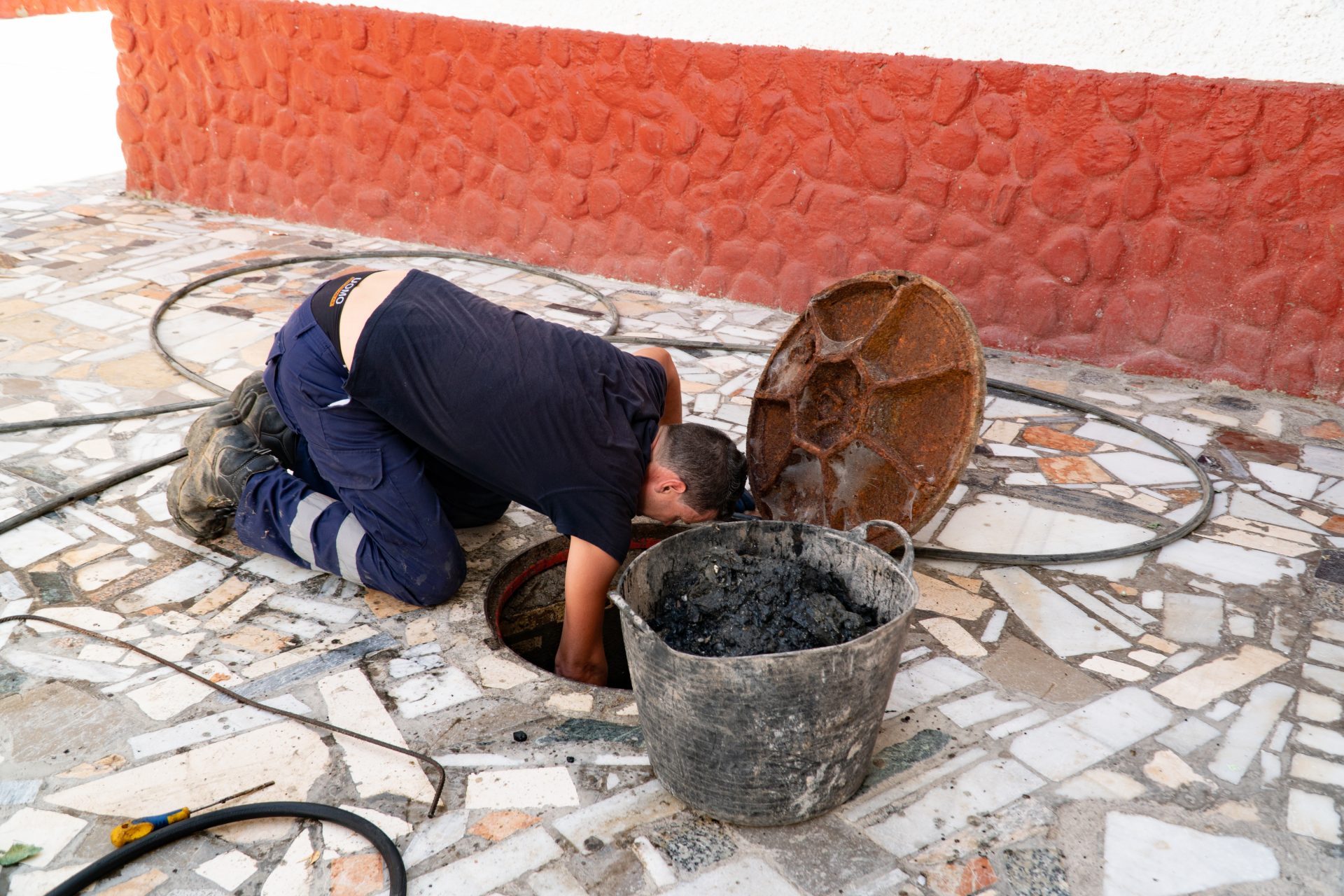 What Is CIPP And How Can It Repair A Sewer Line? - Construction How