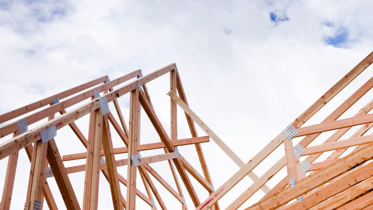 How To Brace Trusses On Pole Barn - Construction How