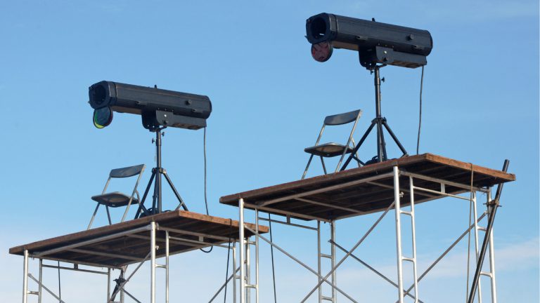 What are Different Types of Stage Lighting? - Construction How