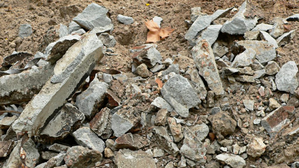 Recycled Concrete: Uses, Advantages and Limitations - Construction How