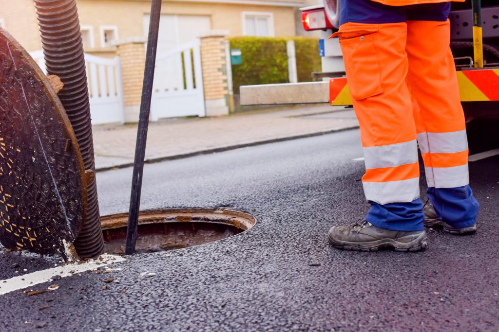 7 Benefits Of Sewer Rodding For Drain Cleaning - Construction How
