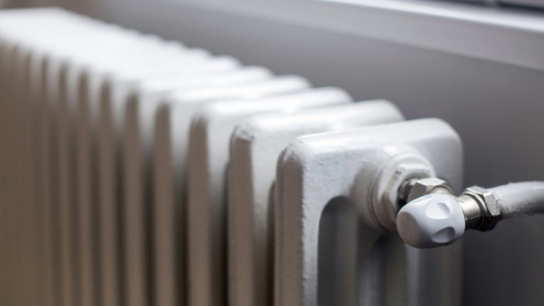 How Radiators Work | A Comprehensive Guide To Radiators - Construction How