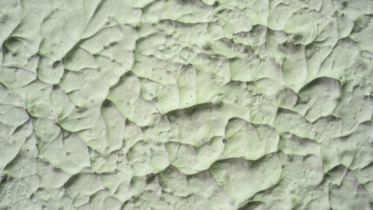 How to Texture a Ceiling Like a Pro: 4 Techniques Explained ...