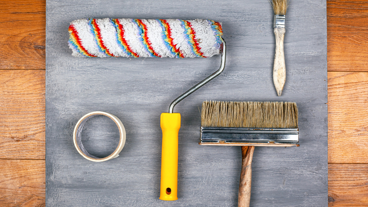 Painting Vaulted Ceiling to Perfection: An 8-Step Guide - Construction How