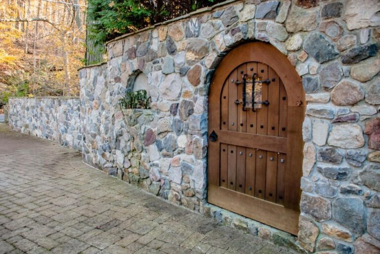 Exploring Beyond Bricks: 12 Types of Walls in Construction