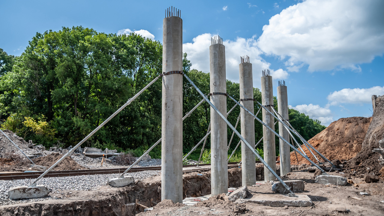 Types of Bridge Piers in Construction - Foundation Strength!