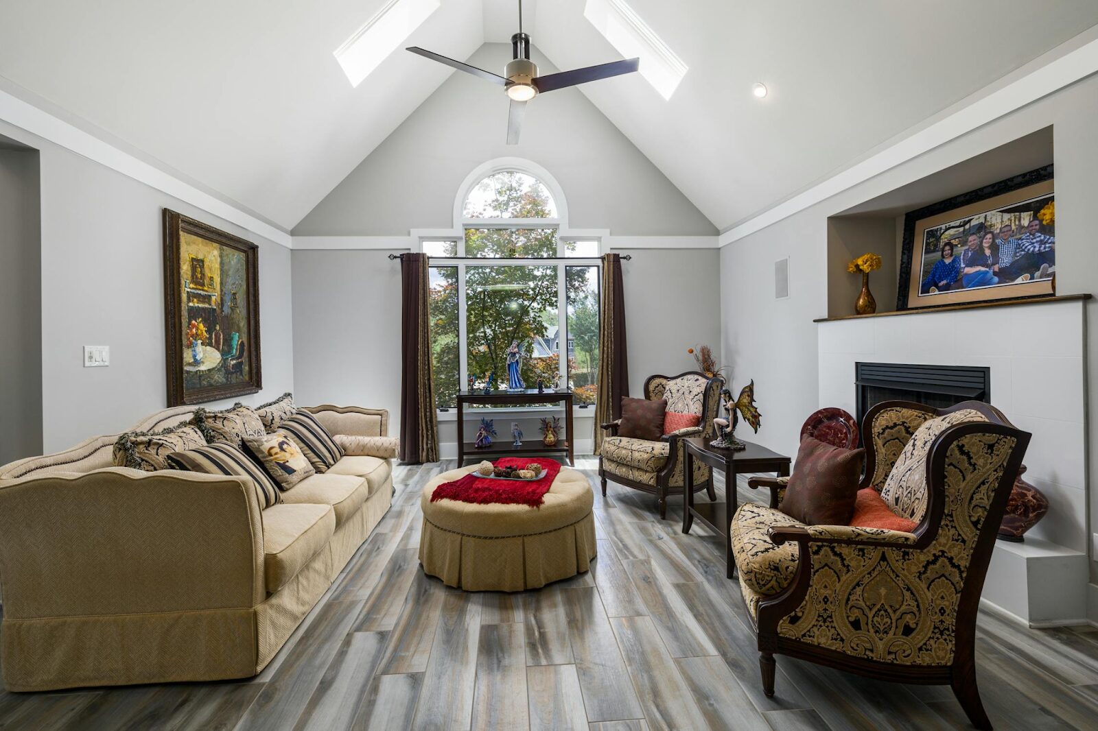 Traditional Or Modern Interior Design? Which One Is Right For You ...